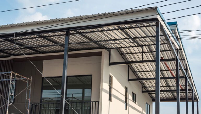 Techos de lámina para casas: 9 tipos, ideas y materiales